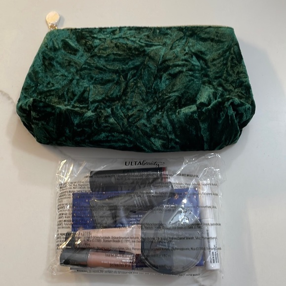 Ulta Beauty | Makeup | Ulta Beauty Makeup Set 8 Pc New Sealed And In ...